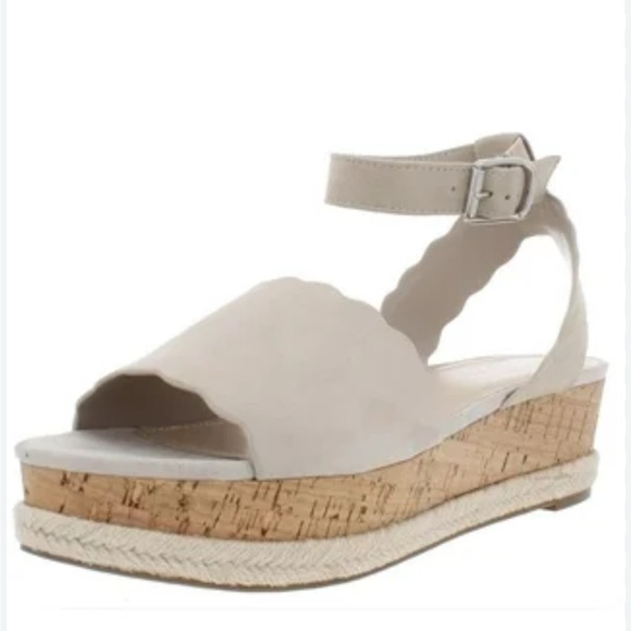 Marc Fisher | Shoes | Marc Fisher Faithful Scalloped Platform Sandals ...